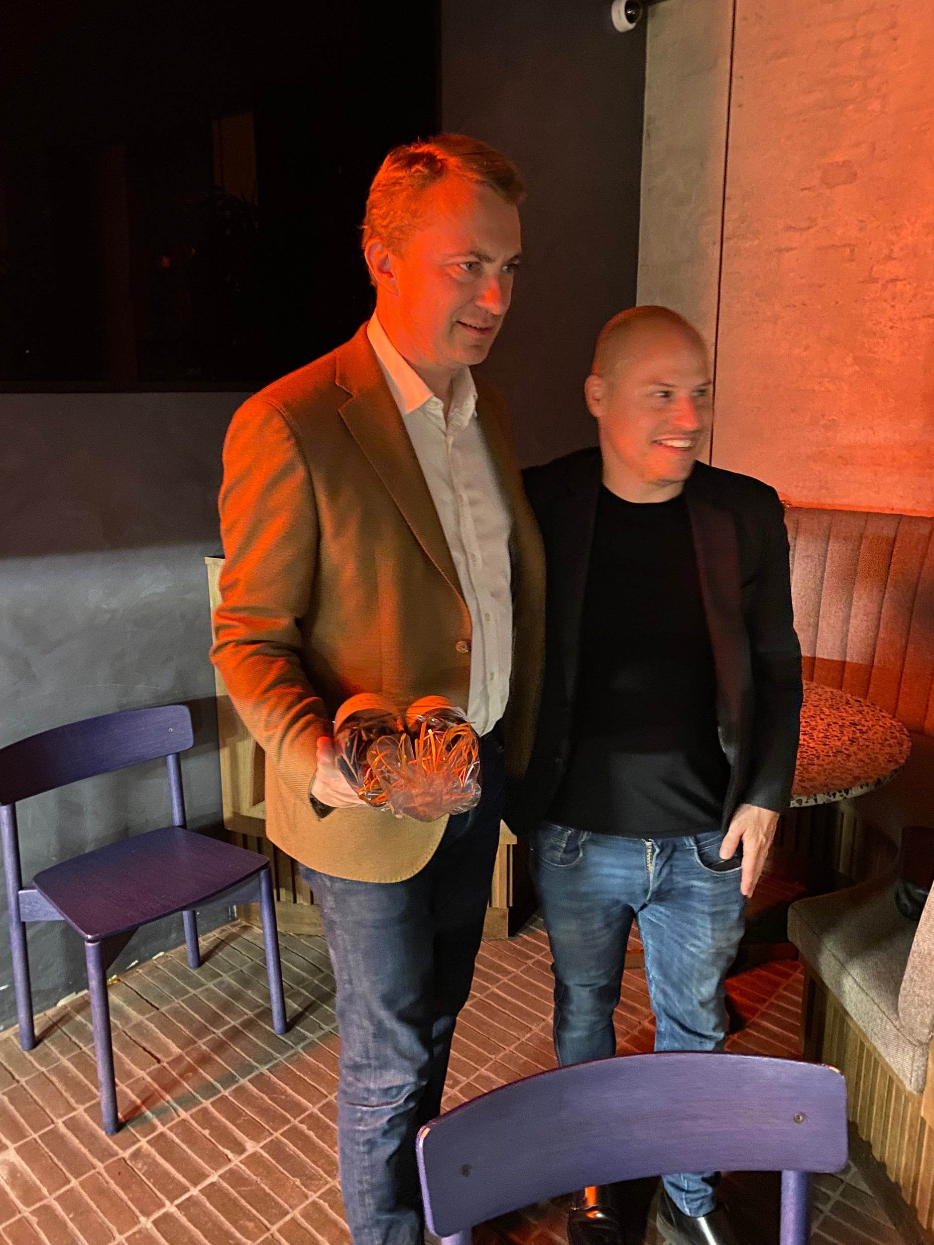 𝗨𝗽𝗼𝗹𝗶𝘁𝗶𝘀𝗸 𝘃𝗶𝗻𝘀𝗺𝗮𝗴𝗻𝗶𝗻𝗴 – Cappa vin